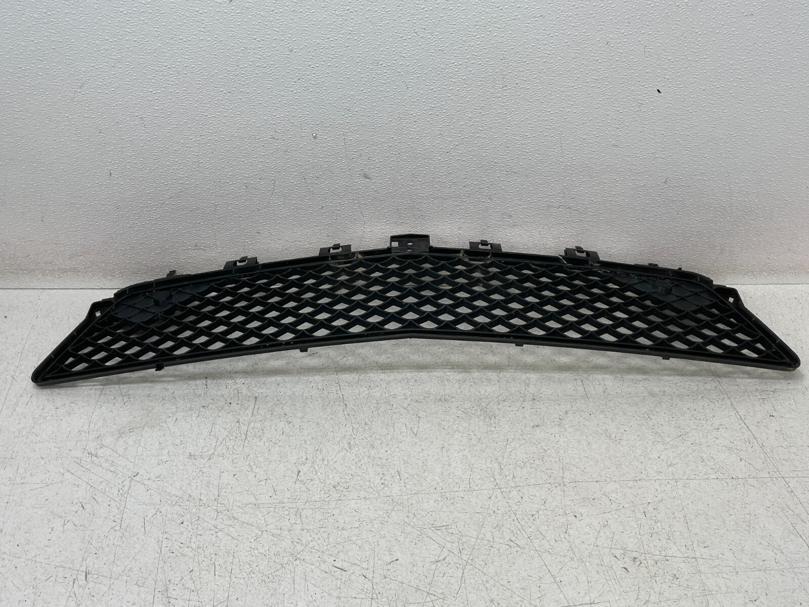 Used 2013-2016 Mercedes Benz Gl450 Gl550 Front Lower Bumper Grille Trim ...
