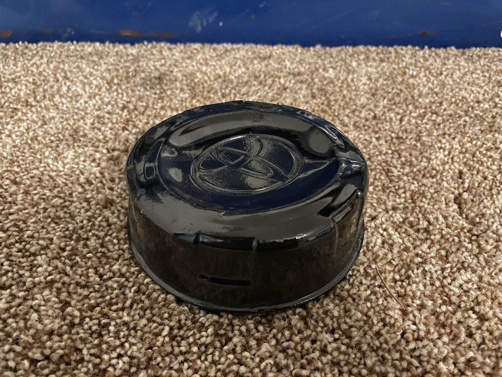 Used Toyota Pickup Oem Wheel Hub Cap 4runner 89-95 84-88 Steel Center ...