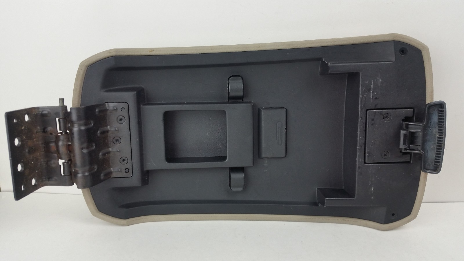 Used 2007-2010 Ford Edge Center Console Lid Arm Rest Tan for Sale ...
