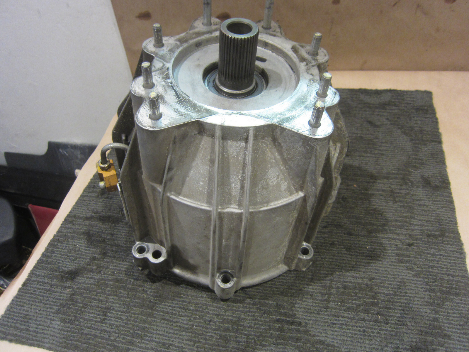 Used Maserati Quattroporte 2006 - Clutch / Bell Housing - P/n 220665 ...