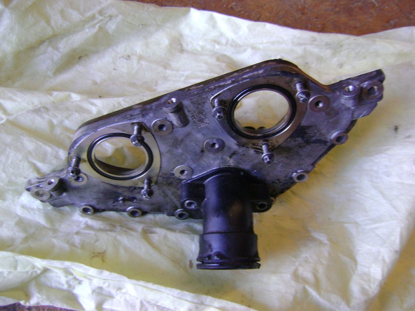 Used 2003-2005 Mercedes C230 M271 Front Camshaft Cam Cover Case ...