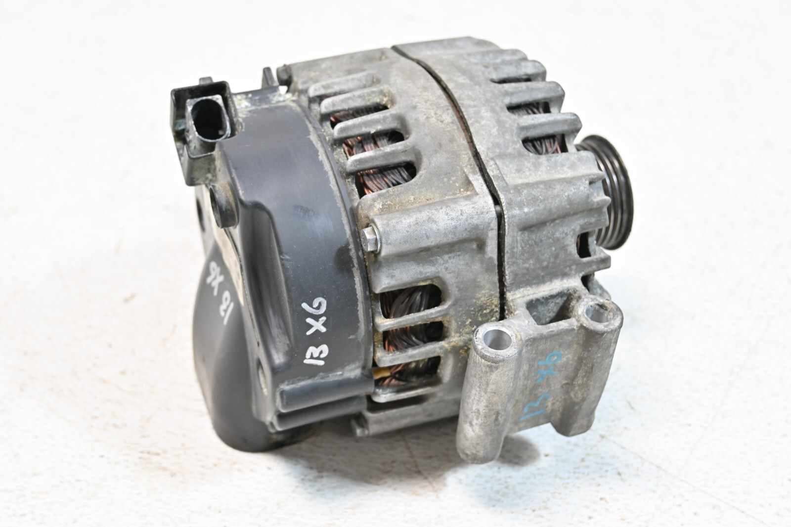 Used Engine N63 Motor Charging Alternator Generator Valeo Oem Bmw E70 ...