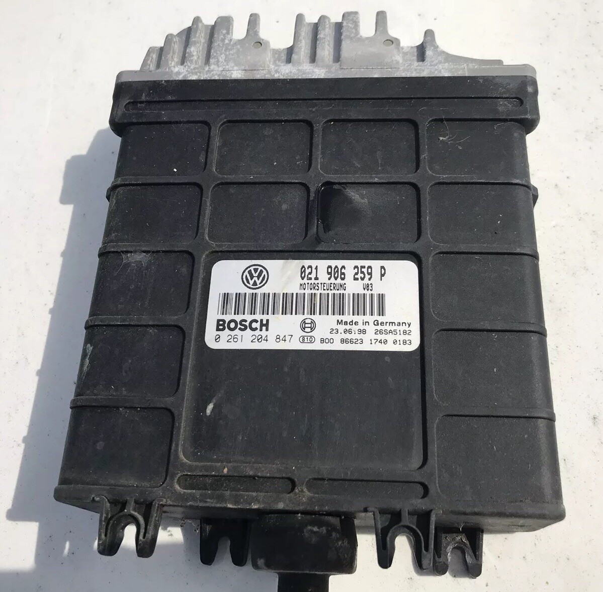 Used 1997-2001 Vw Eurovan Engine Ebx Control Module 021906259p Oem ...