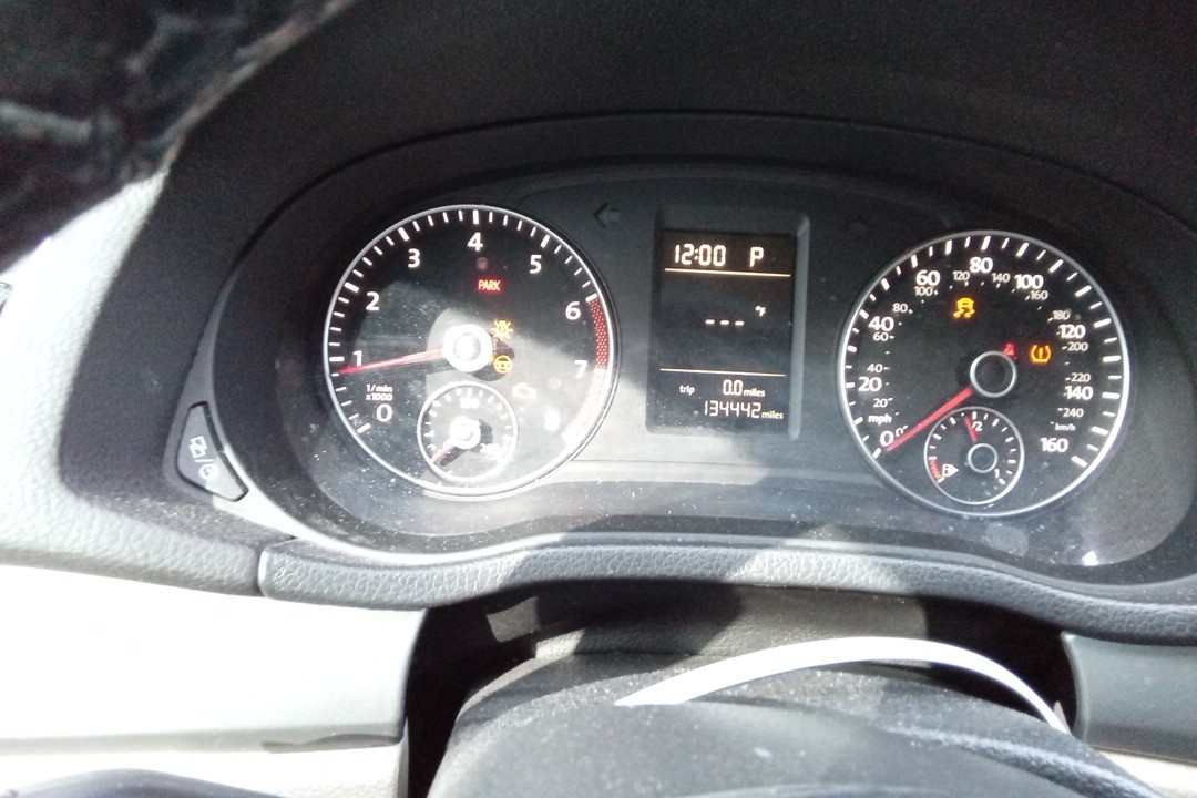 Used 2014 Passat Oe Speedometer Gauge Cluster 134k Miles Volkswagen for ...