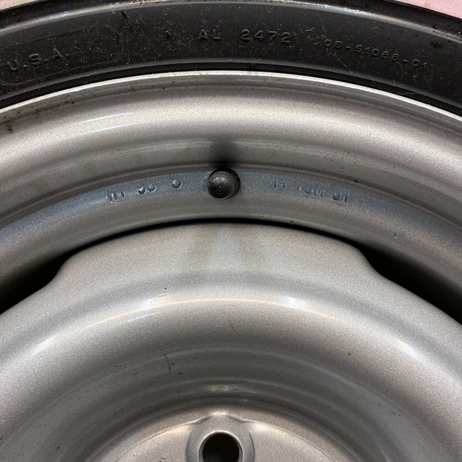 Used Factory Spare Wheel Tire Oem Chevrolet Gmc Truck Suburban 2wd 5 ...