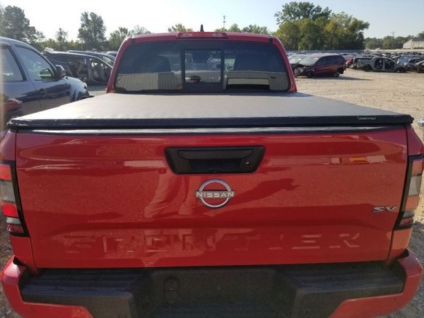 Used Nissan Frontier Tailgates and Liftgates for Sale
