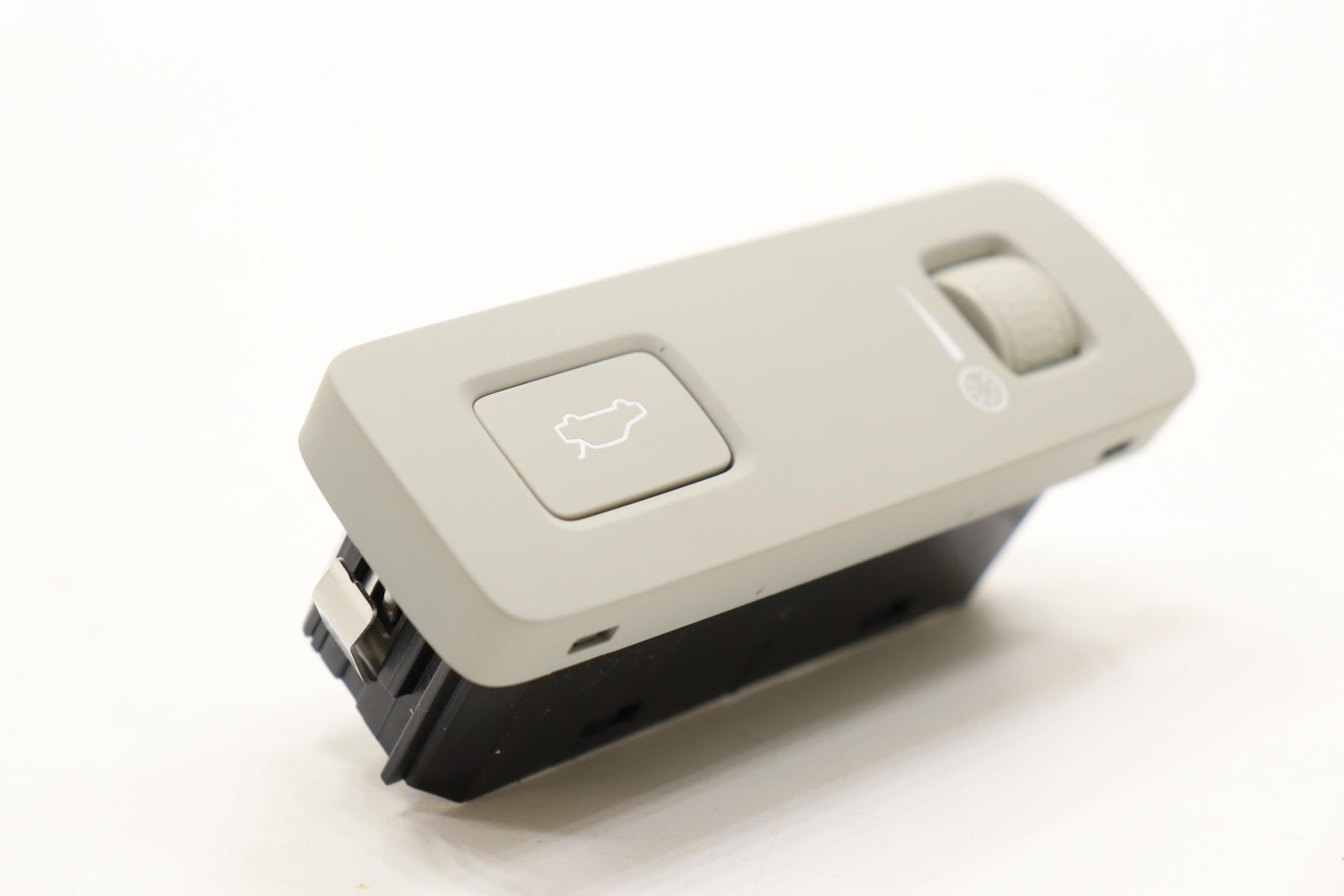 Used 2019 2025 - Volvo Xc40 Rheostat Light & Trunk Release Switch Oem ...