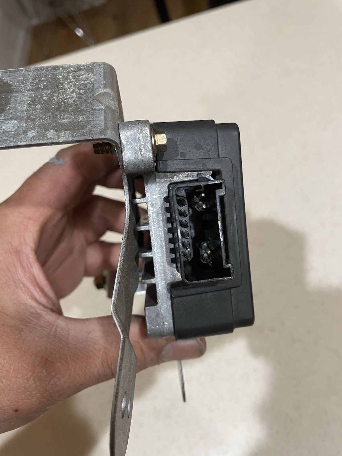 Used Fuel Pump Control Module Ford Mustang Gt Fuel Pump Fuel Pump ...