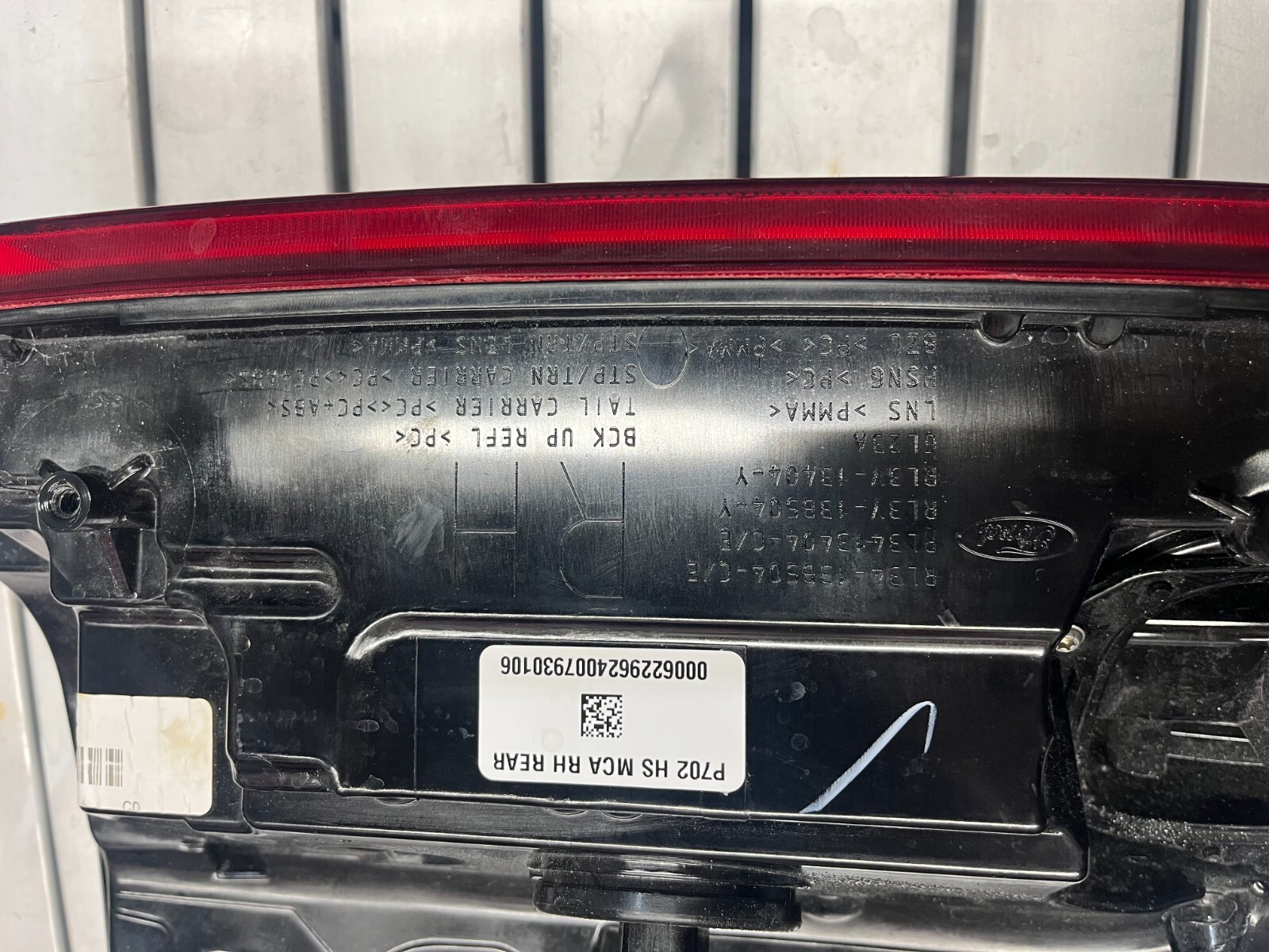 Used Oem 2024-2025 Ford Raptor R Right Led High Tail Light - Rl34 ...