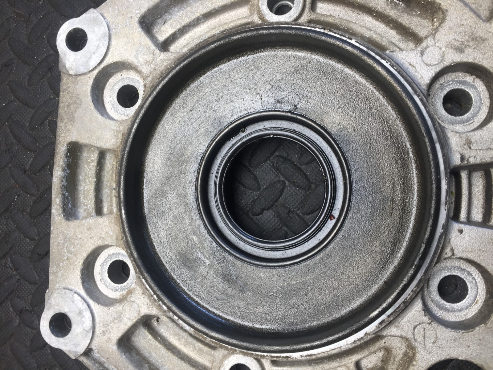 Used Ls1 Ls2 Ls3 Ls6 Rear Engine Cover Rear Main Seal Engine Cover Lsx ...