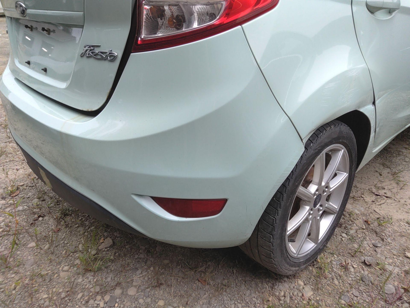 Used 2017 Ford Fiesta Rear Bumper Hatchback Sebohai Bay Mint Paint Code ...
