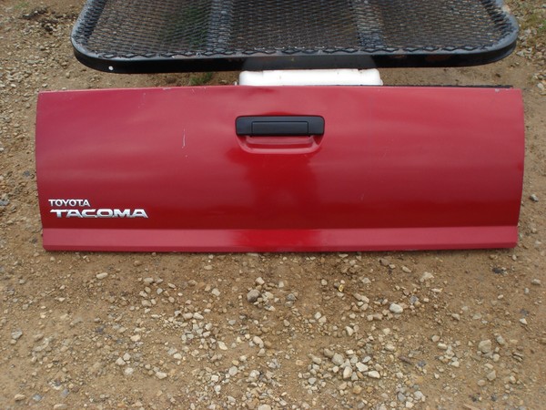 Used Toyota Tacoma Tailgates and Liftgates for Sale