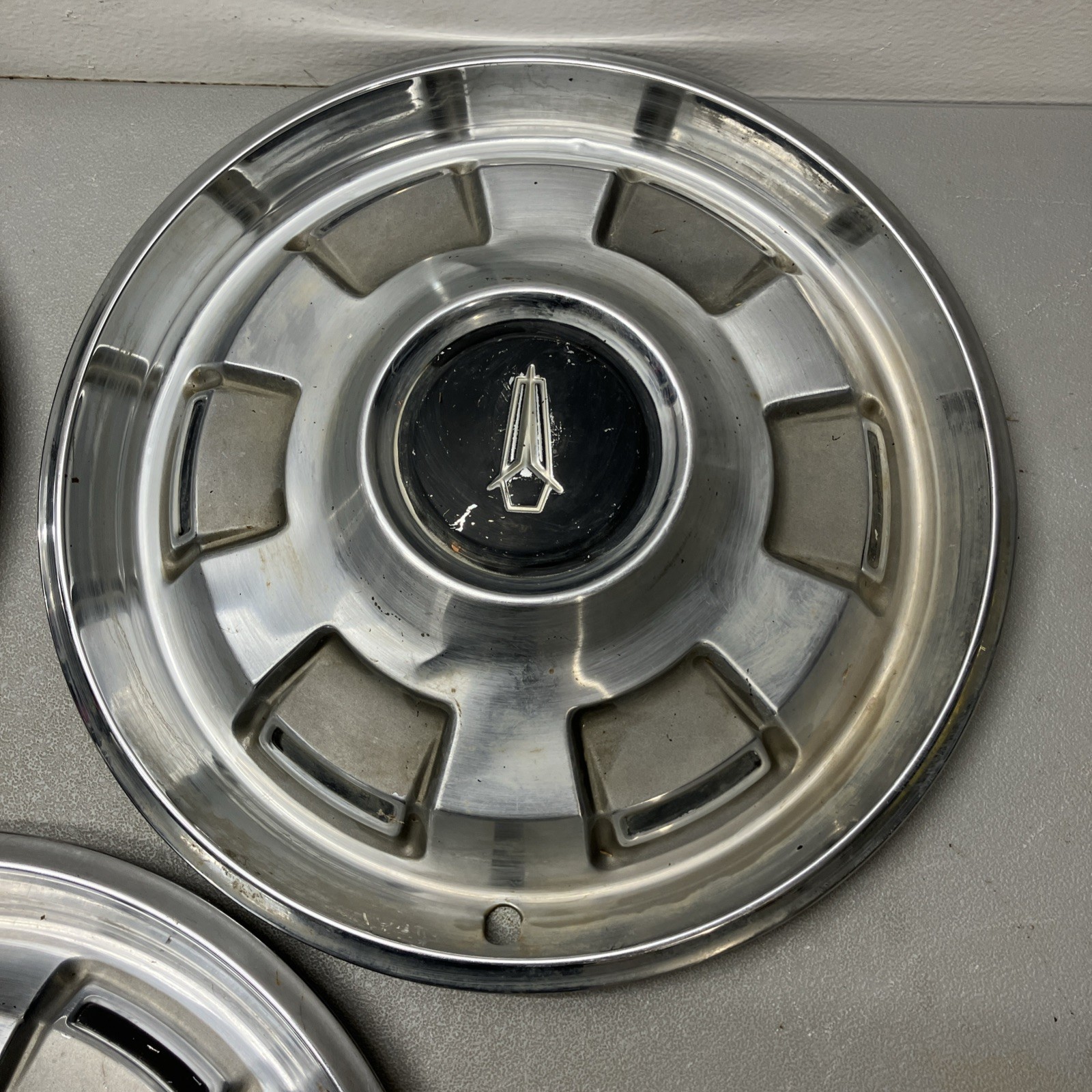 Used 1969 2014 1968, Mopar Plymouth Road Runner, Gtx, Cuda Hubcaps for ...