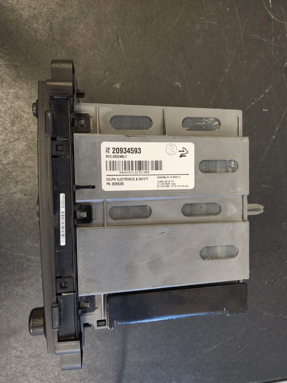 Used Chevy Gmc Truck Radio Am Fm Cd W Usb Aux Mp3 Input Gm 20934593 Rdo ...