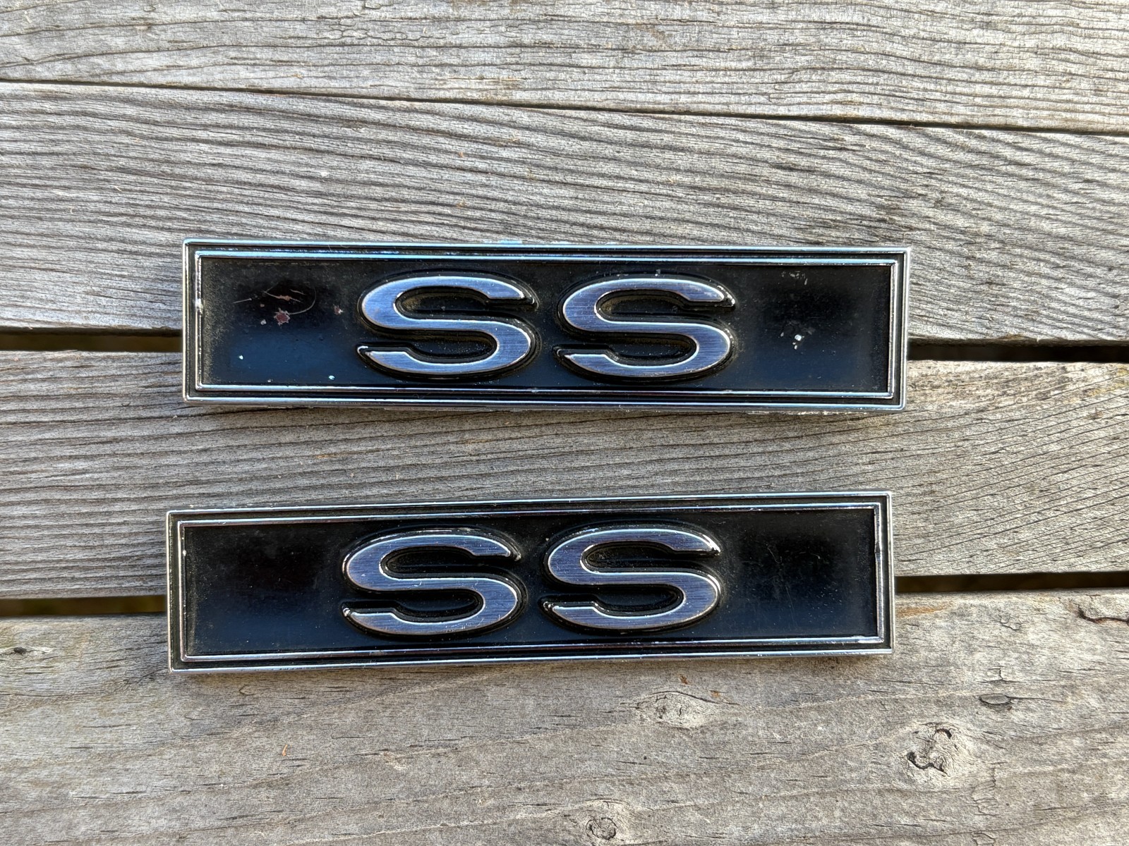 Used 1970-1972 Pair Of Chevelle Ss Malibu El Camino Door Panel Emblems ...