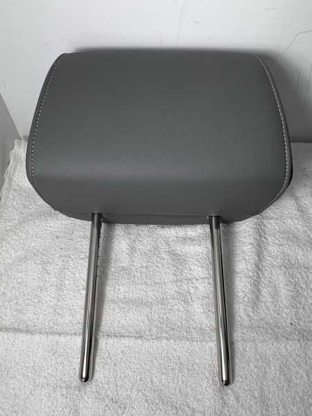 Used 2018 Chevrolet Tahoe Headrests for Sale