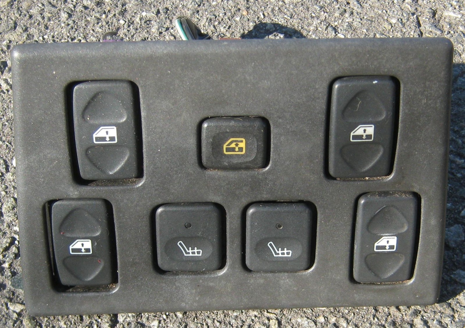 Used 2000 Land Rover Discovery 2 Ii Master Windows Control Heated Seats ...