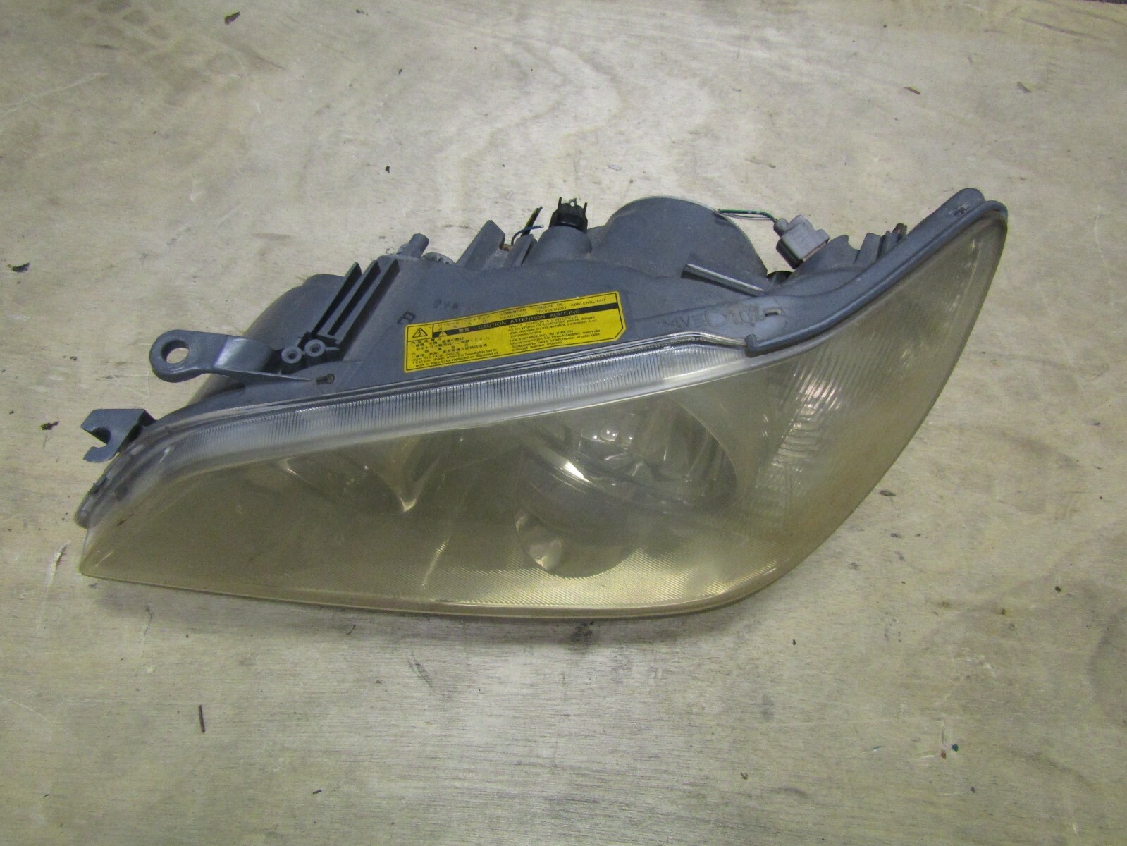 Used Jdm 2001-2005 Jdm Toyota Altezza / Lexus Is300 Left Hid Oem ...