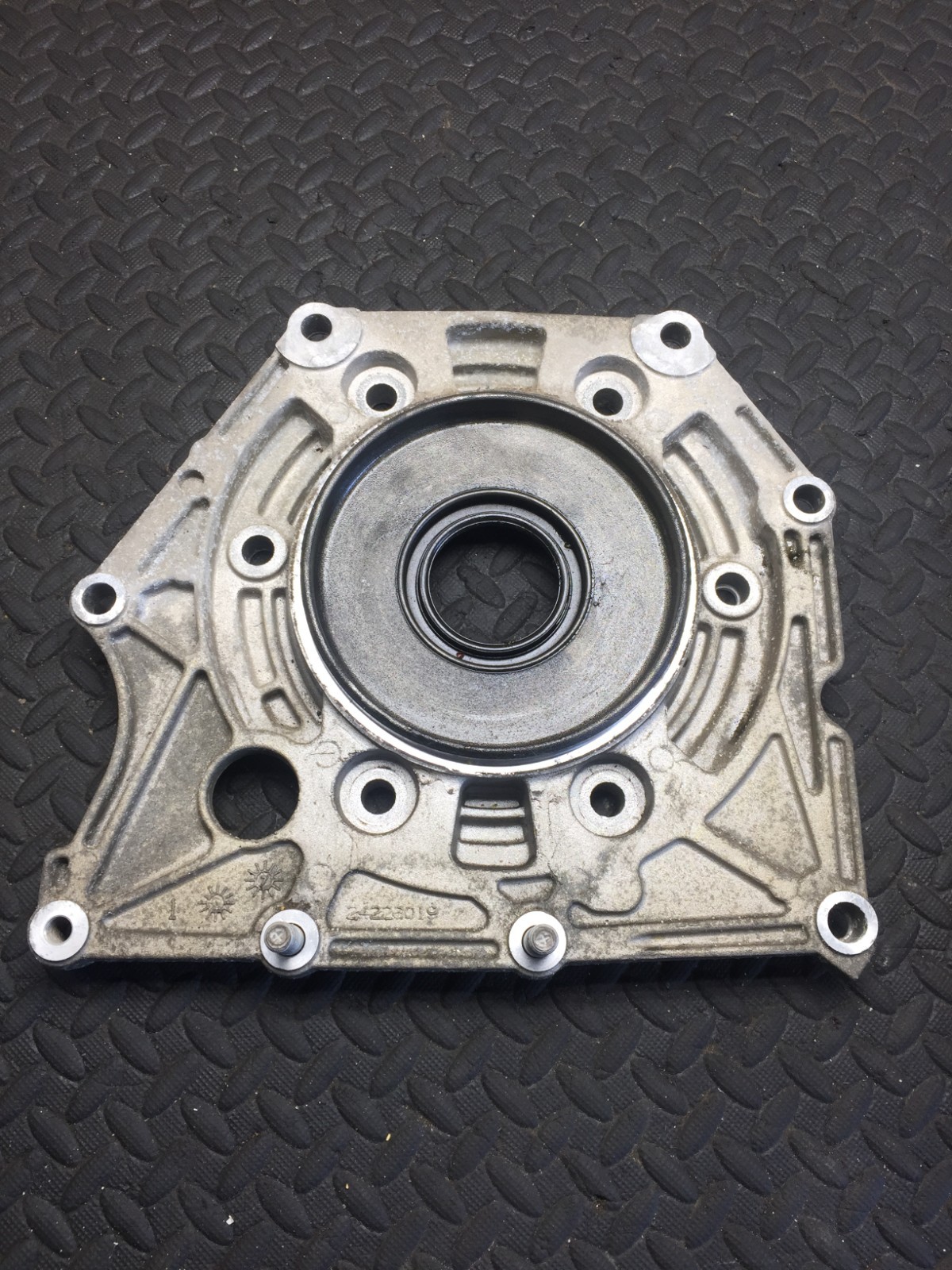 Used Ls1 Ls2 Ls3 Ls6 Rear Engine Cover Rear Main Seal Engine Cover Lsx ...