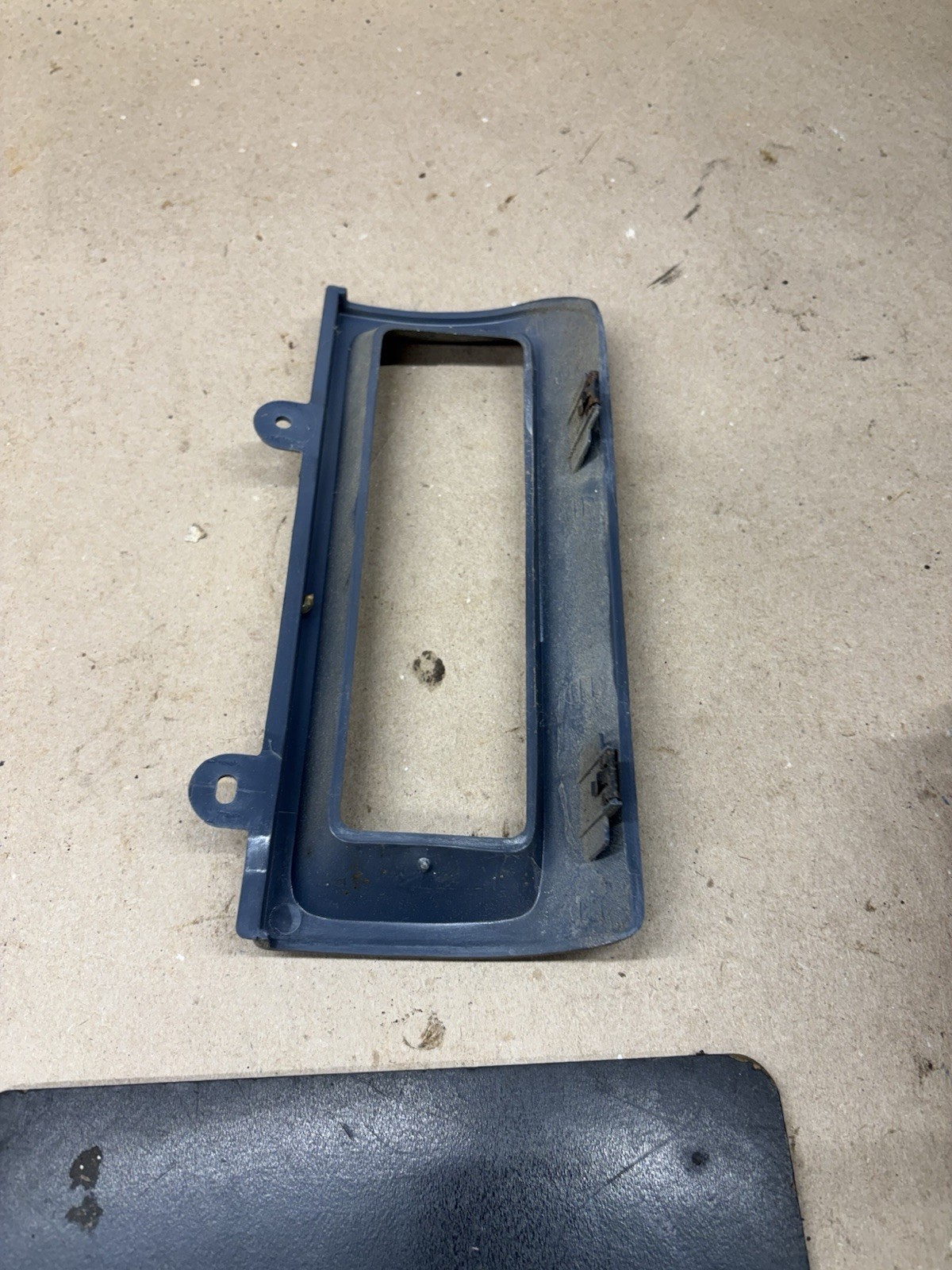 Used 1992-1994 1996-1997 Ford F150 F250 F350 Bronco Oem Radio Bezel ...