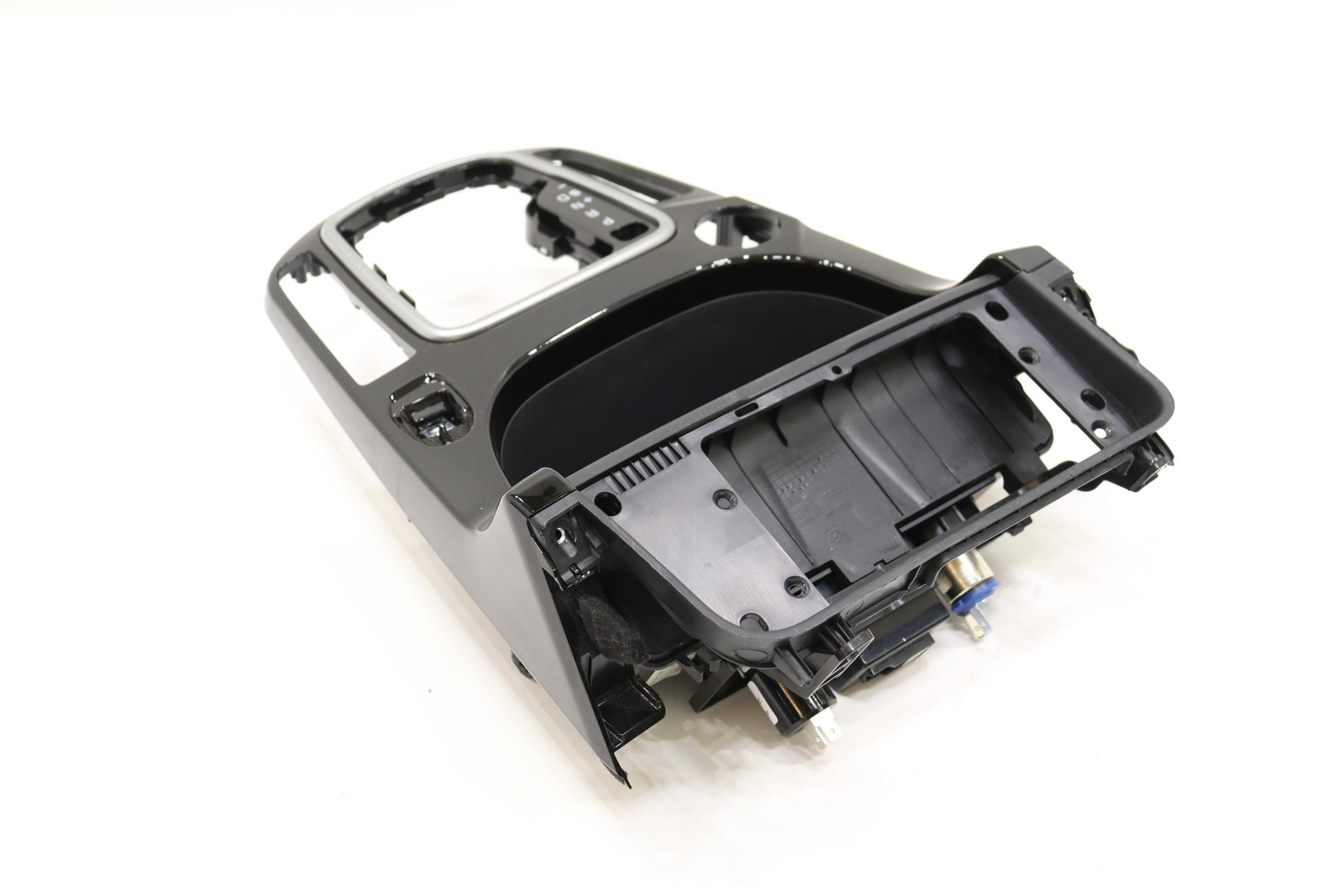 Used 2021 2023 - Kia Seltos Center Console Upper Trim Cover Panel Oem ...