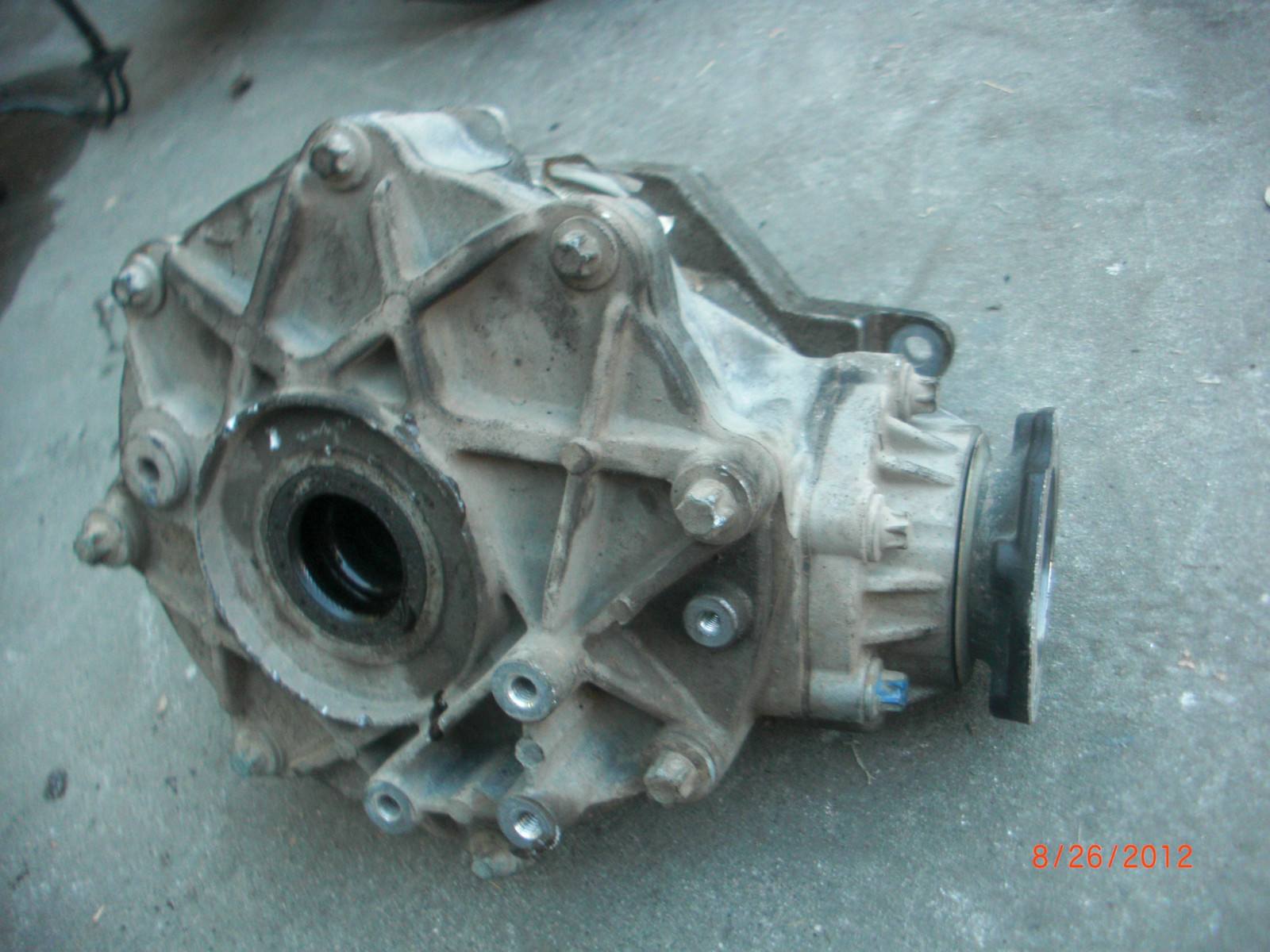Used (2004-2006) Mercedes-benz W211 E500 4-matic Front Differential 70k ...
