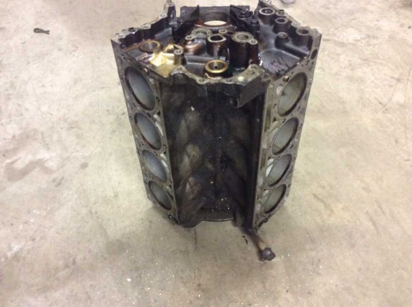 Used 1986-1991 Engine Cylinder Block 126 Type Fits Mercedes Benz 420sel ...