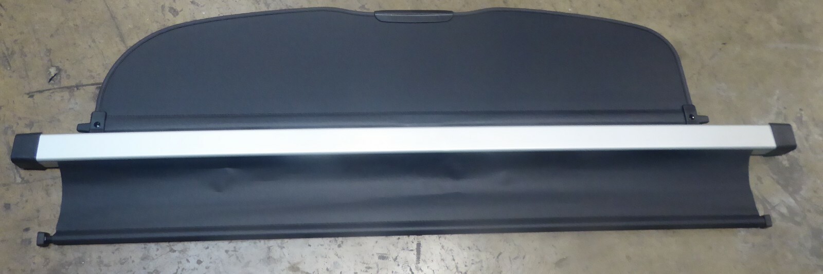 Used 2015-2018 Subaru Outback Oem Trunk Cargo Cover Oem Tonneau ...