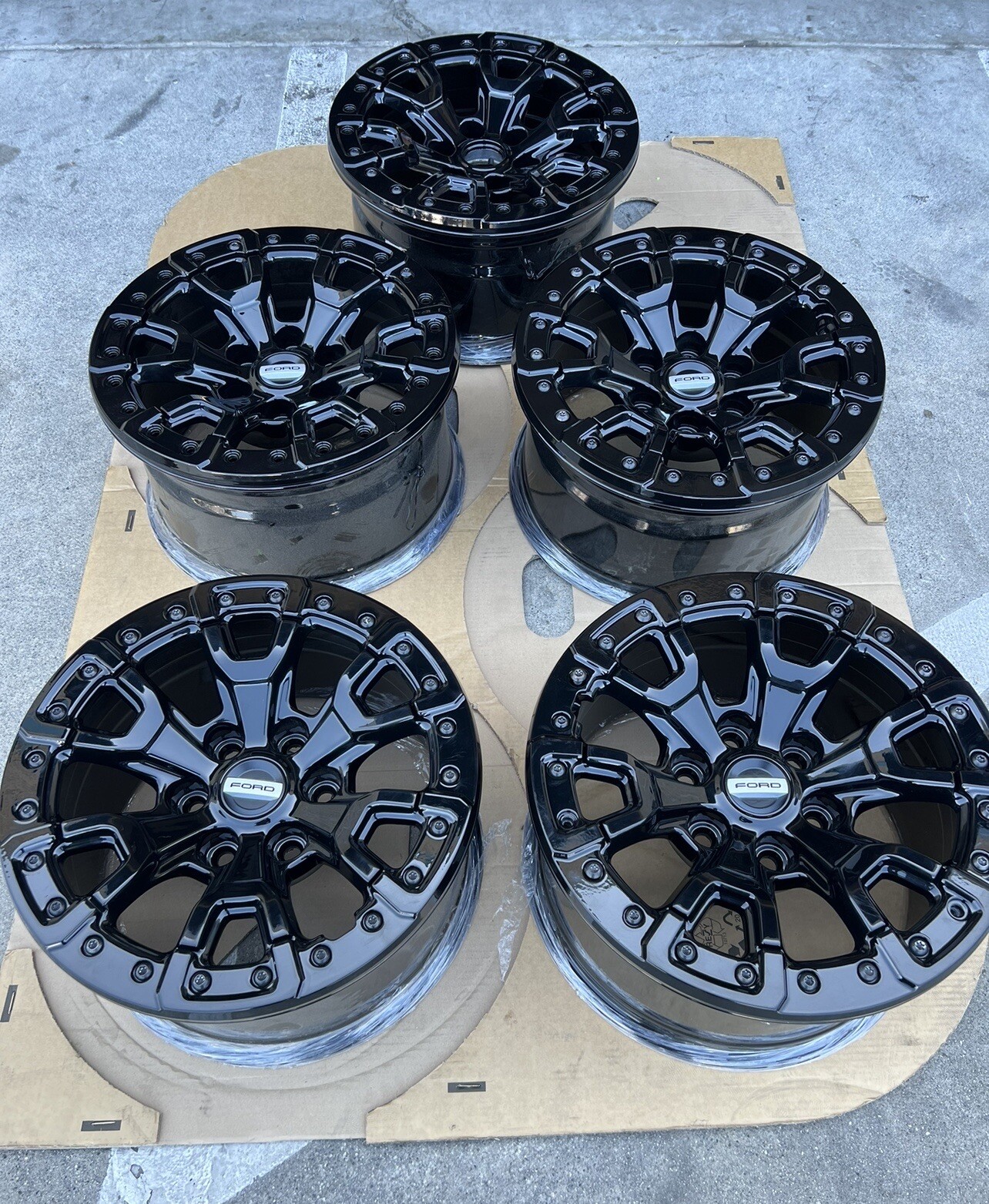 Used 2024 Ford Bronco R F150 F-150 Raptor Oem 2017 Beadlock Bead Lock ...