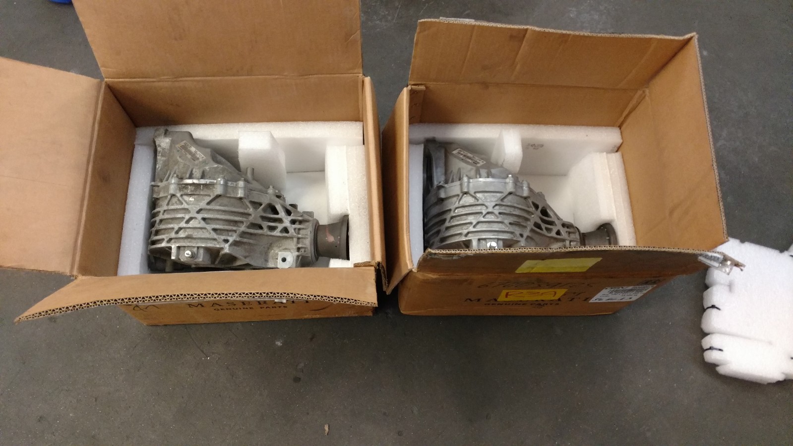 Used Maserati Ghibli Rear Axle Differential Oem 670009608 2014 - 2017 ...