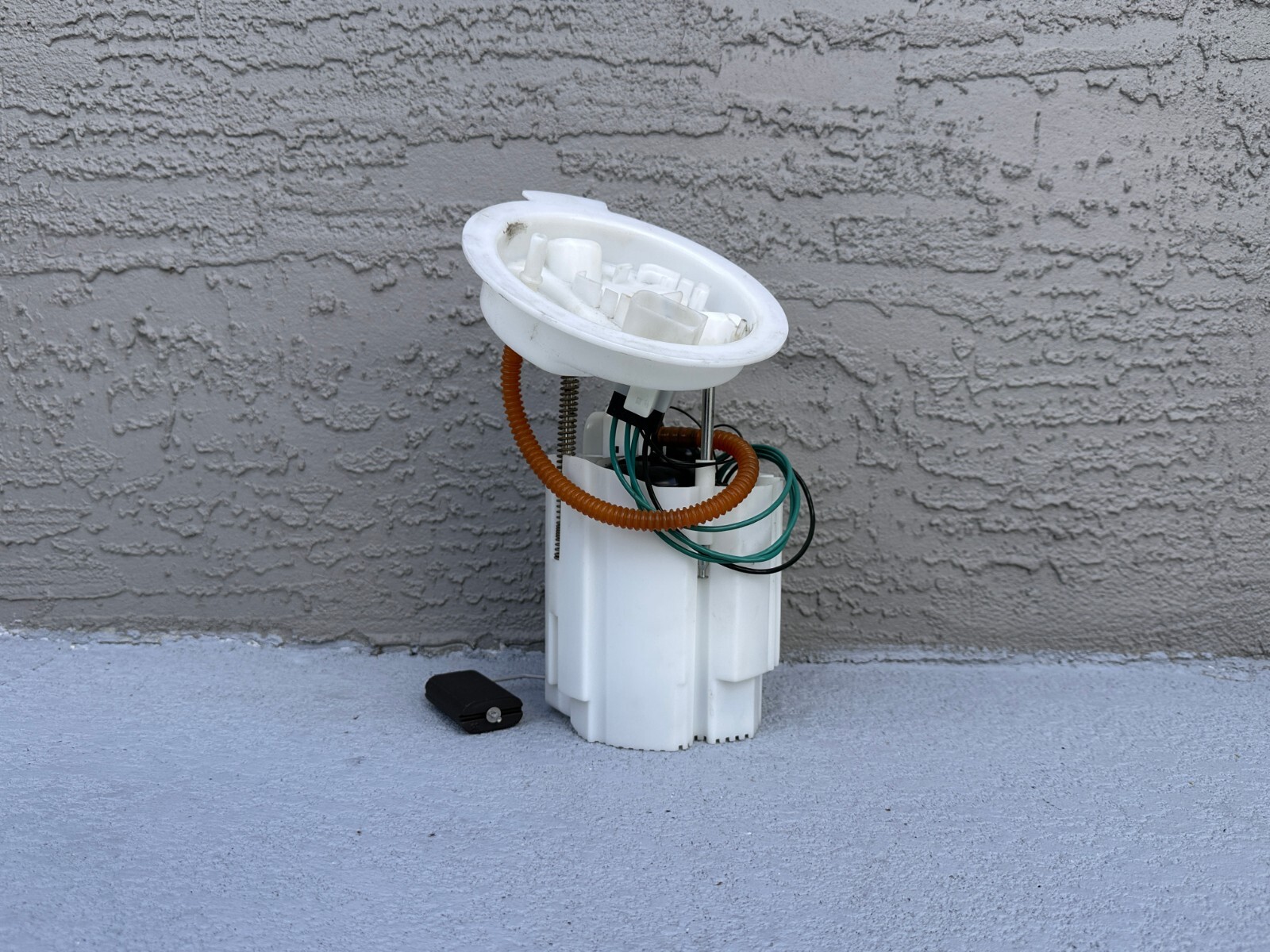 Used 2014 2024 - Mini Cooper F56 Fuel Gas Pump Unit Assembly Oem for ...