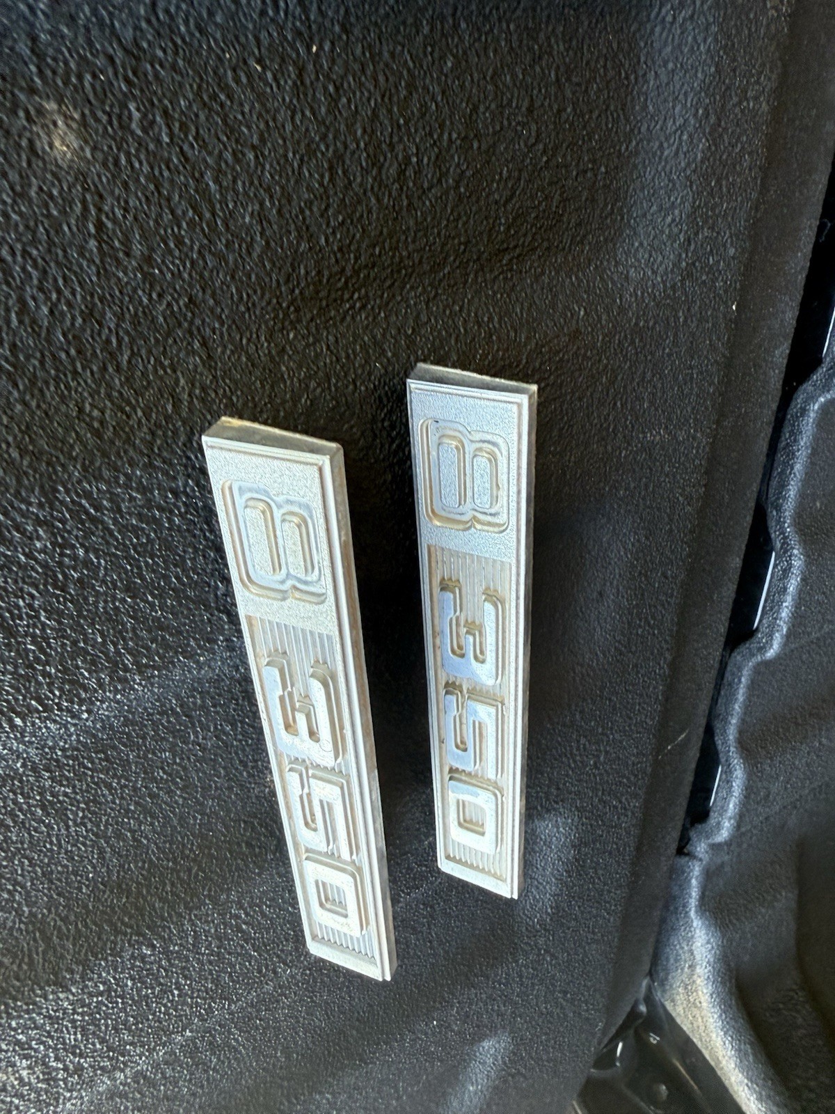 Used 1972 Chevy Gmc Pick Up Truck 8 /350 Fender Emblems Pair Oem ...