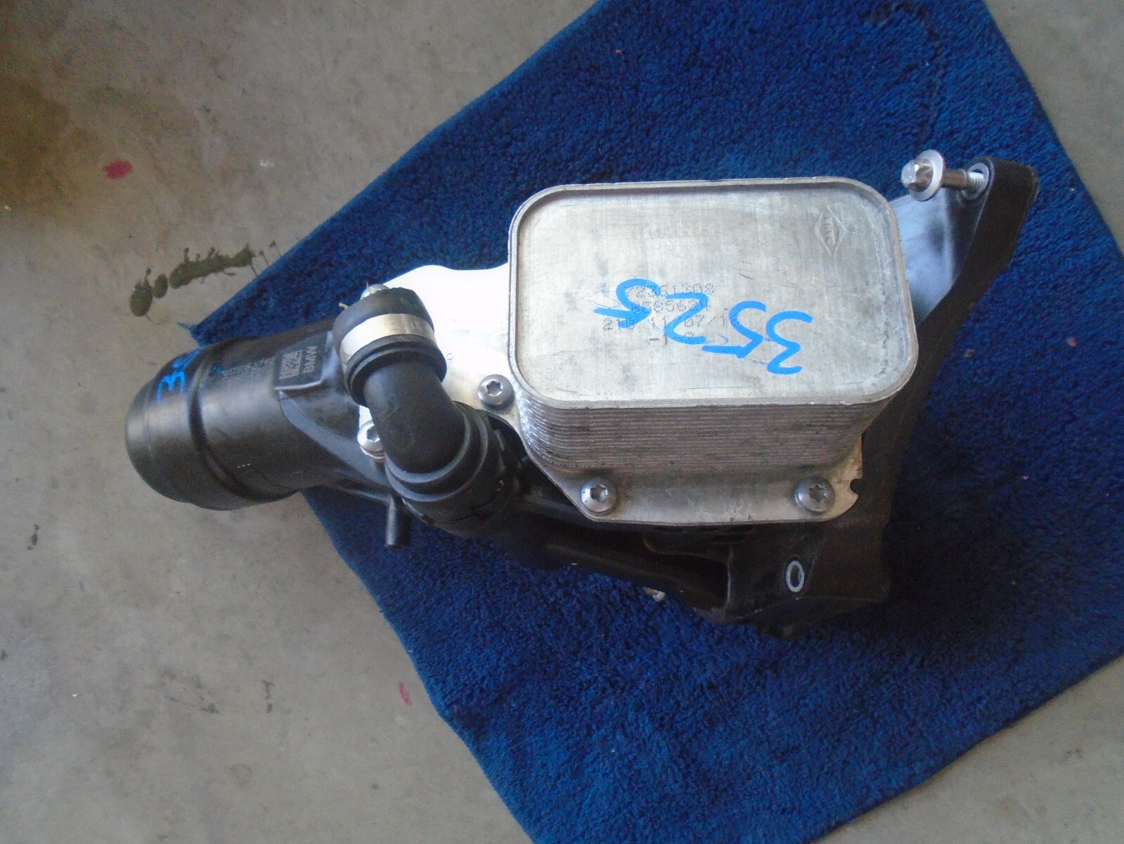 Used 2012-2018 Bmw F30 328i 330i 340i 2.0l Engine Oil Filter Housing ...