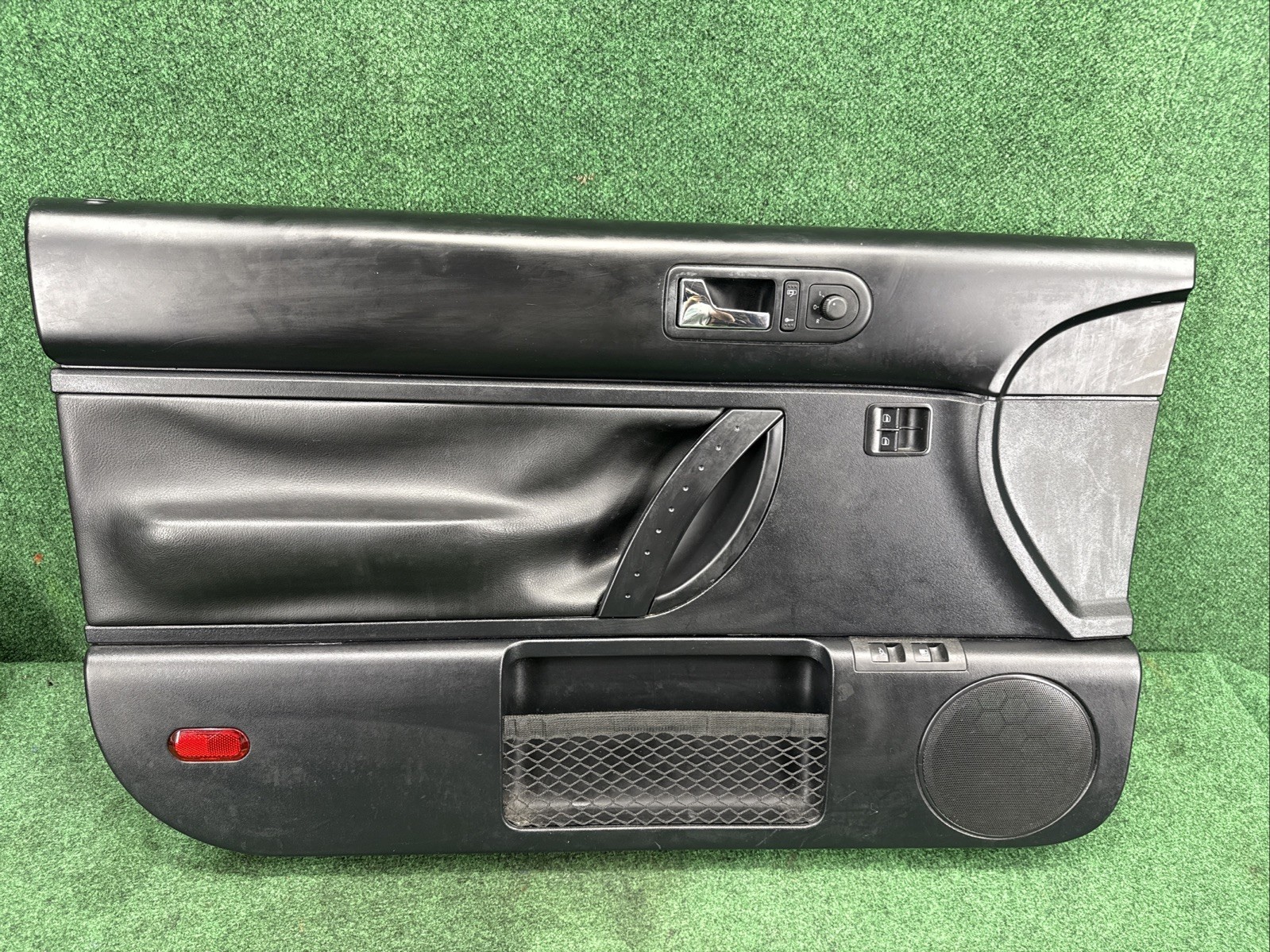Used 1998-2010 Volkswagen Beetle Coupe Hardtop Left Right Door Panel ...