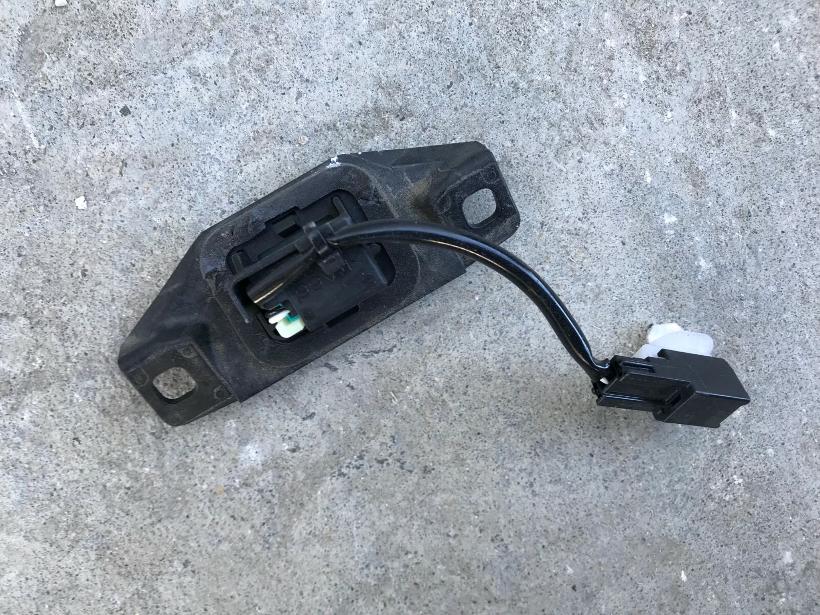 Used Lexus Is20 Is200 Trunk Release Switch Oem G2 for Sale