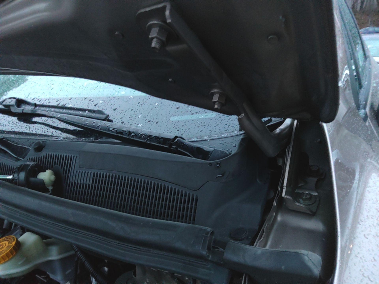 Used 2018 Chevy Trax Hood Hinge Left Drivers Sandy Ridge Tan for Sale ...