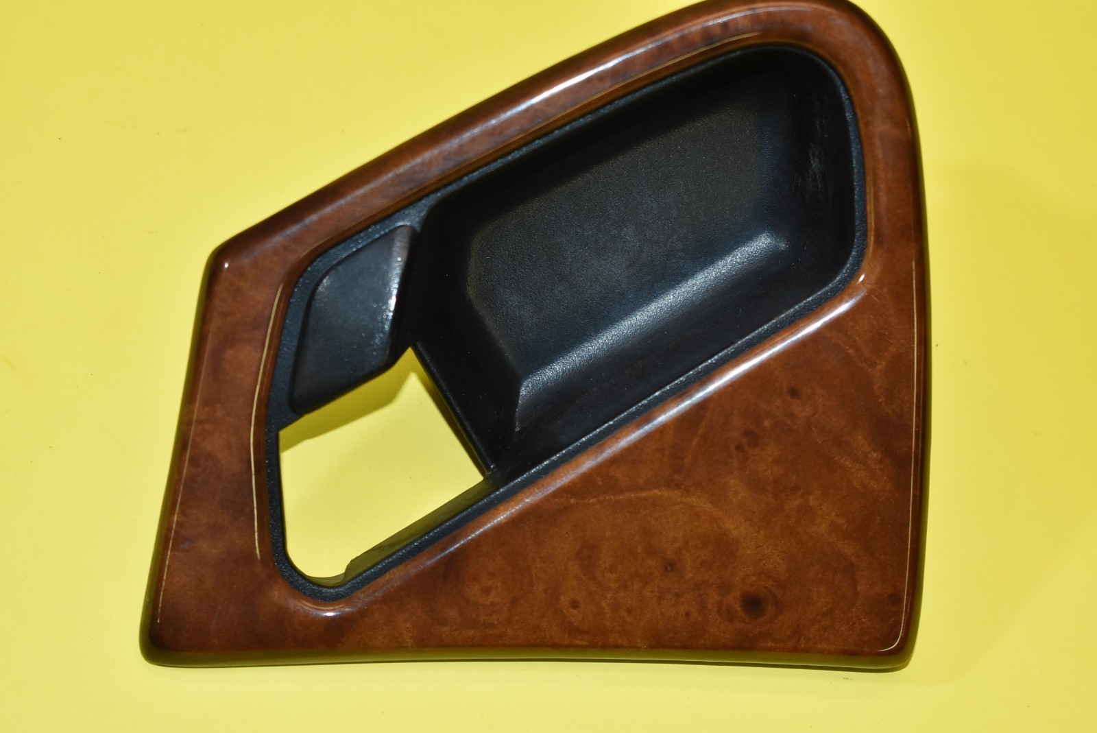Used 1998-2003 Mercedes-benz Ml320 Interior Door Handle Bezel Driver ...