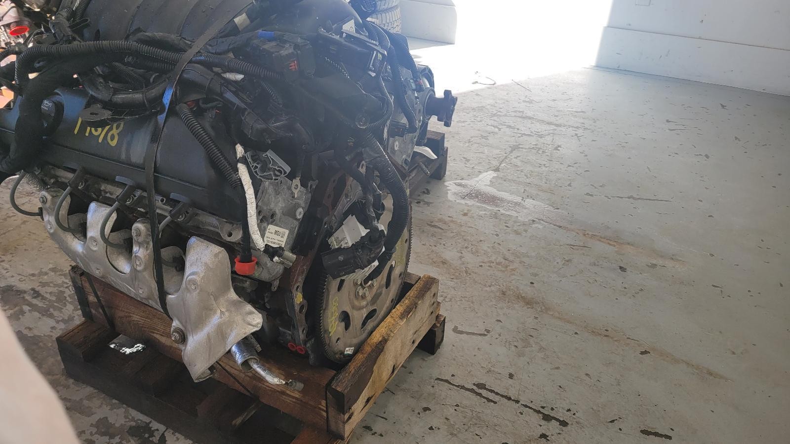 Used 2024-2025 Gmc Sierra 2500 3500 Engine 6.6l Gas; L8t; Vin 7; With ...