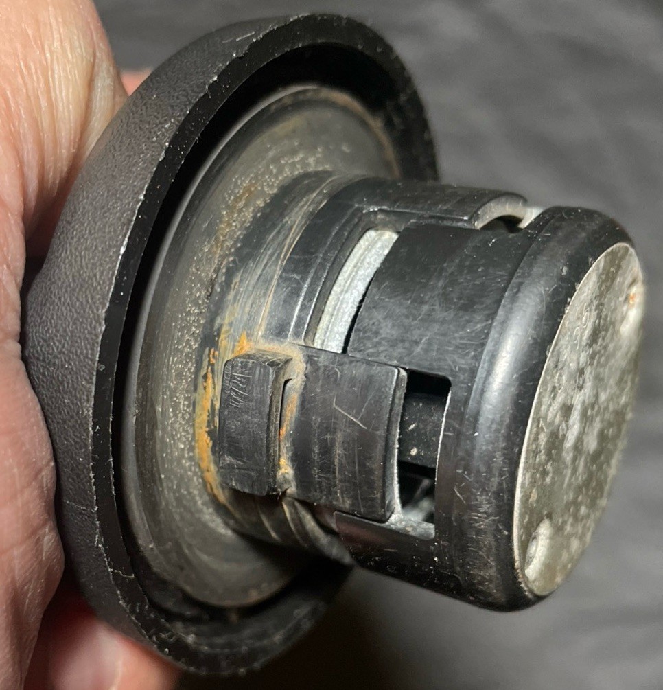 Used 1992-2003 Jaguar Xj6 Xj8 Xjr Xk8 Kj6 Vanden Plas Fuel Gas Tank Cap Genuine Oem for Sale ...