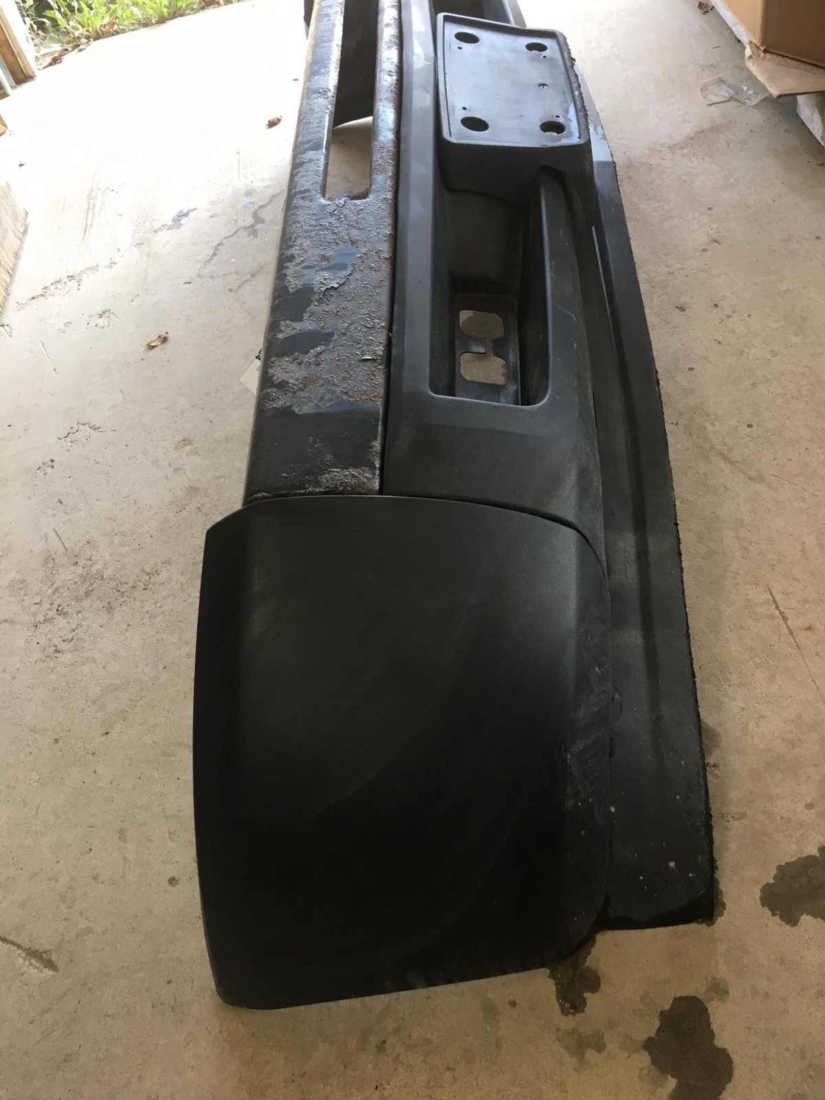 Used 2012 Front Bumper Assy. Chevy Silverado 1500 Rusty Scratching ...
