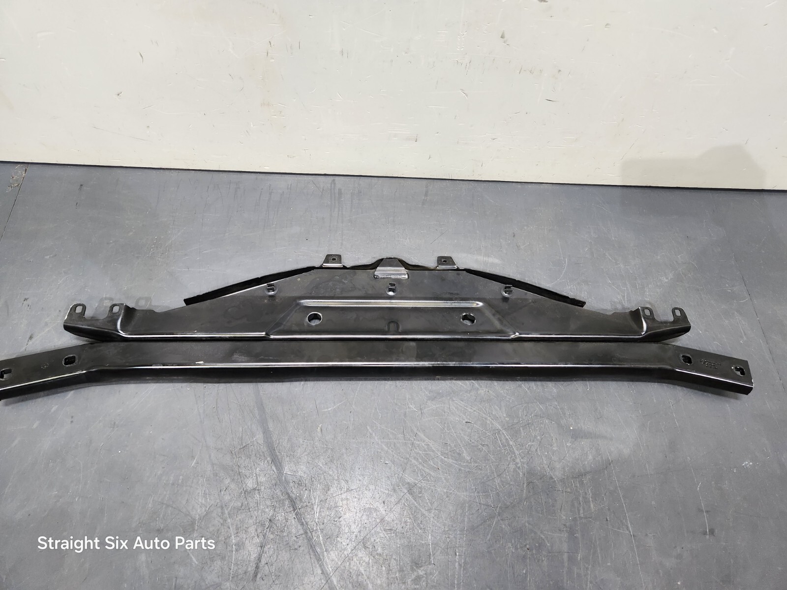 Used 2011-2019 Oem Bmw F10 F06 F12 F13 M5 M6 Front Upper Radiator ...