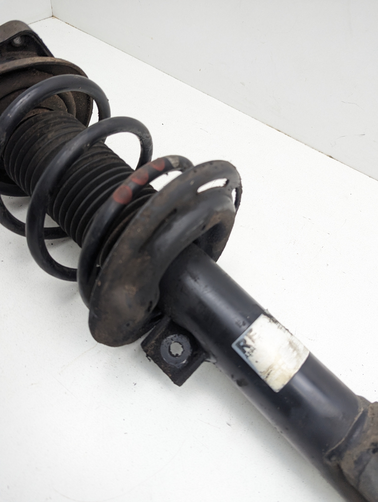 Used 08-14 Mercedes W204 C300 Front Right Passenger Shock Strut ...