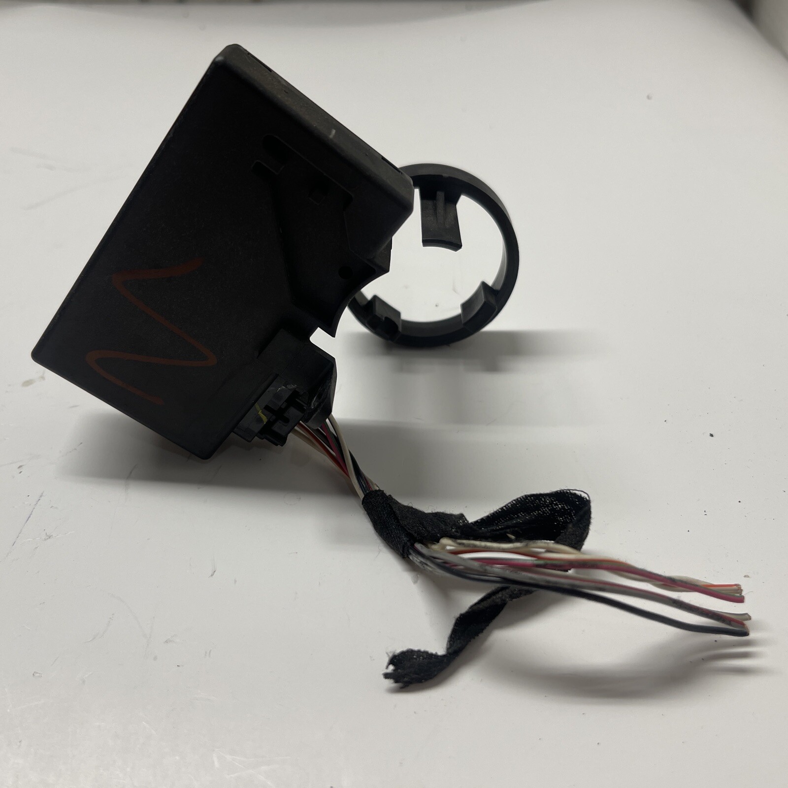 Used Chrysler Anti Theft Skreem Ignition Immobilizer Transceiver P/n ...