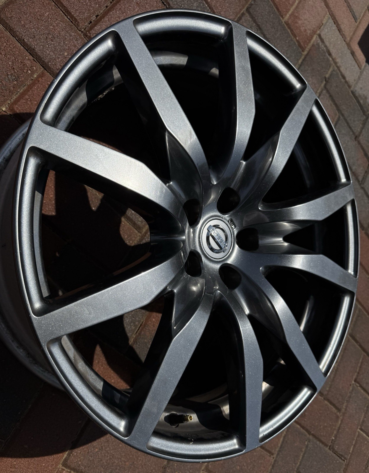 Used 2020 Nissan Gt-r Gtr R35 Factory Oem Front Wheel Rim for Sale ...