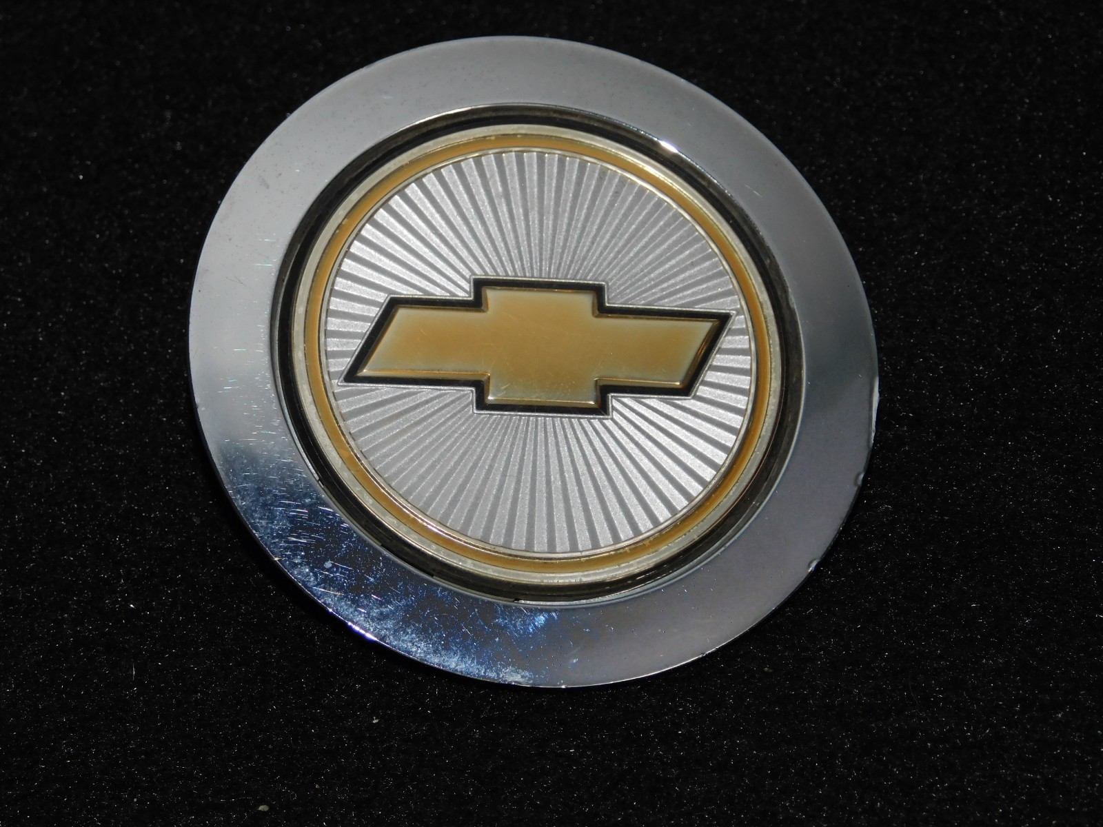 Used 1983-'90 Chevrolet Caprice / Cleberity Wire Wheel Cover Center Cap ...