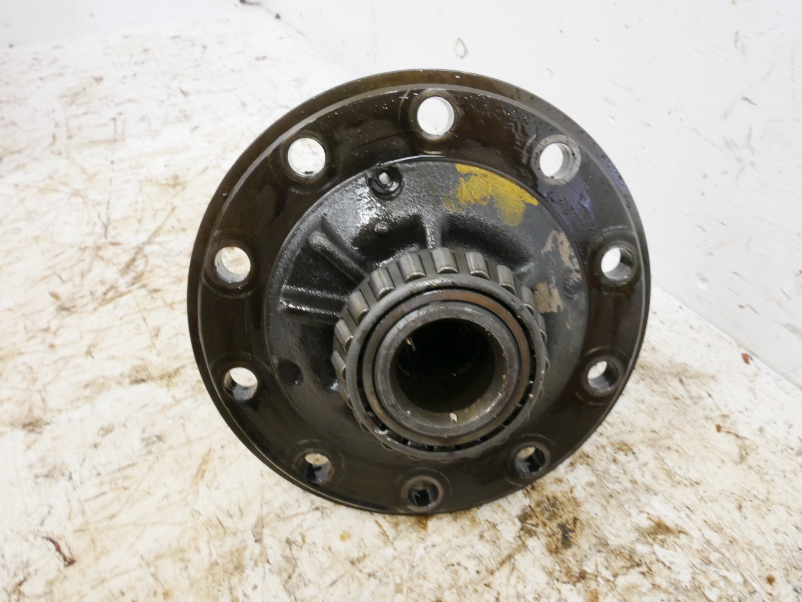 Used F100 F150 F250? Ford 9" Rear Axle Differential Carrier Housing 3. ...