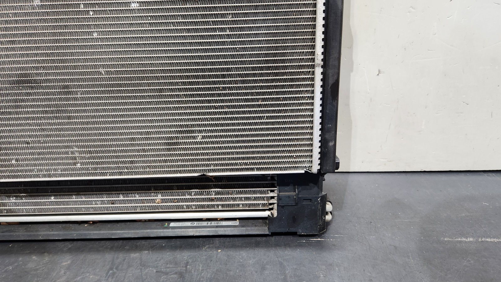 Used Oem Bmw F80 F82 F83 M3 M4 S55 Coolant Radiator Ac Condenser W/o ...