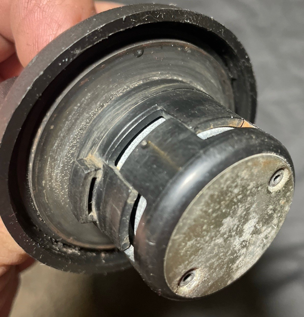 Used 1992-2003 Jaguar Xj6 Xj8 Xjr Xk8 Kj6 Vanden Plas Fuel Gas Tank Cap Genuine Oem for Sale ...