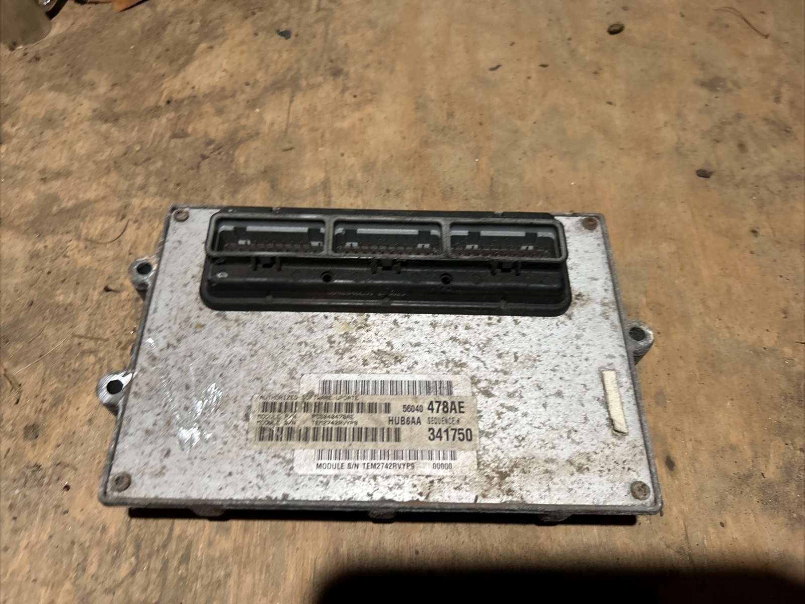 Used 2003 Dodge Ram Cummins Diesel Part Number 56040478ae 5.9l At Ecm ...