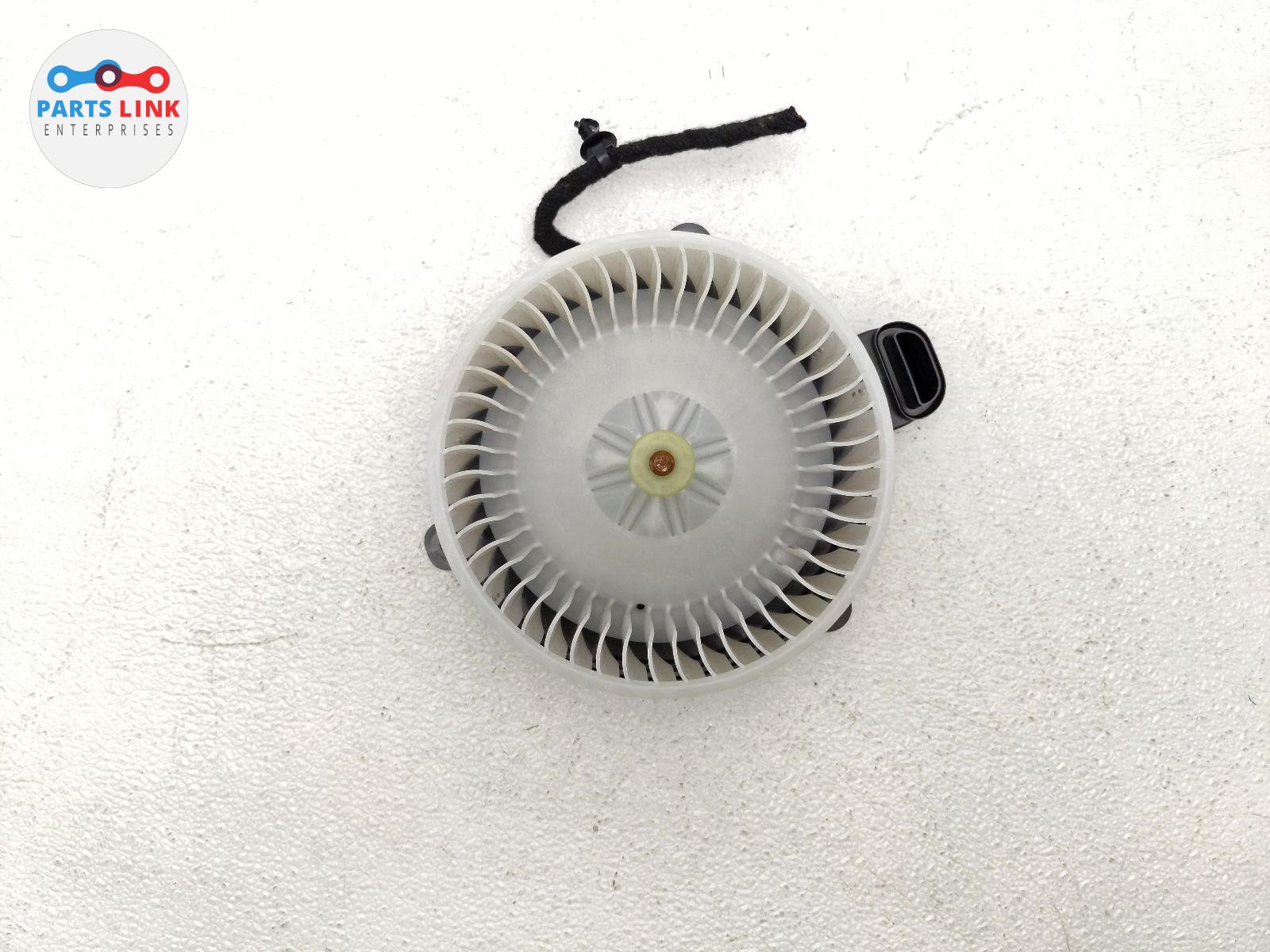 Used 2022 Chevy Camaro Ac Blower Motor Air Heater Fan Impeller Assy Zl1 ...